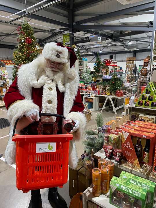 Food Hall - Pugh's Garden Centres